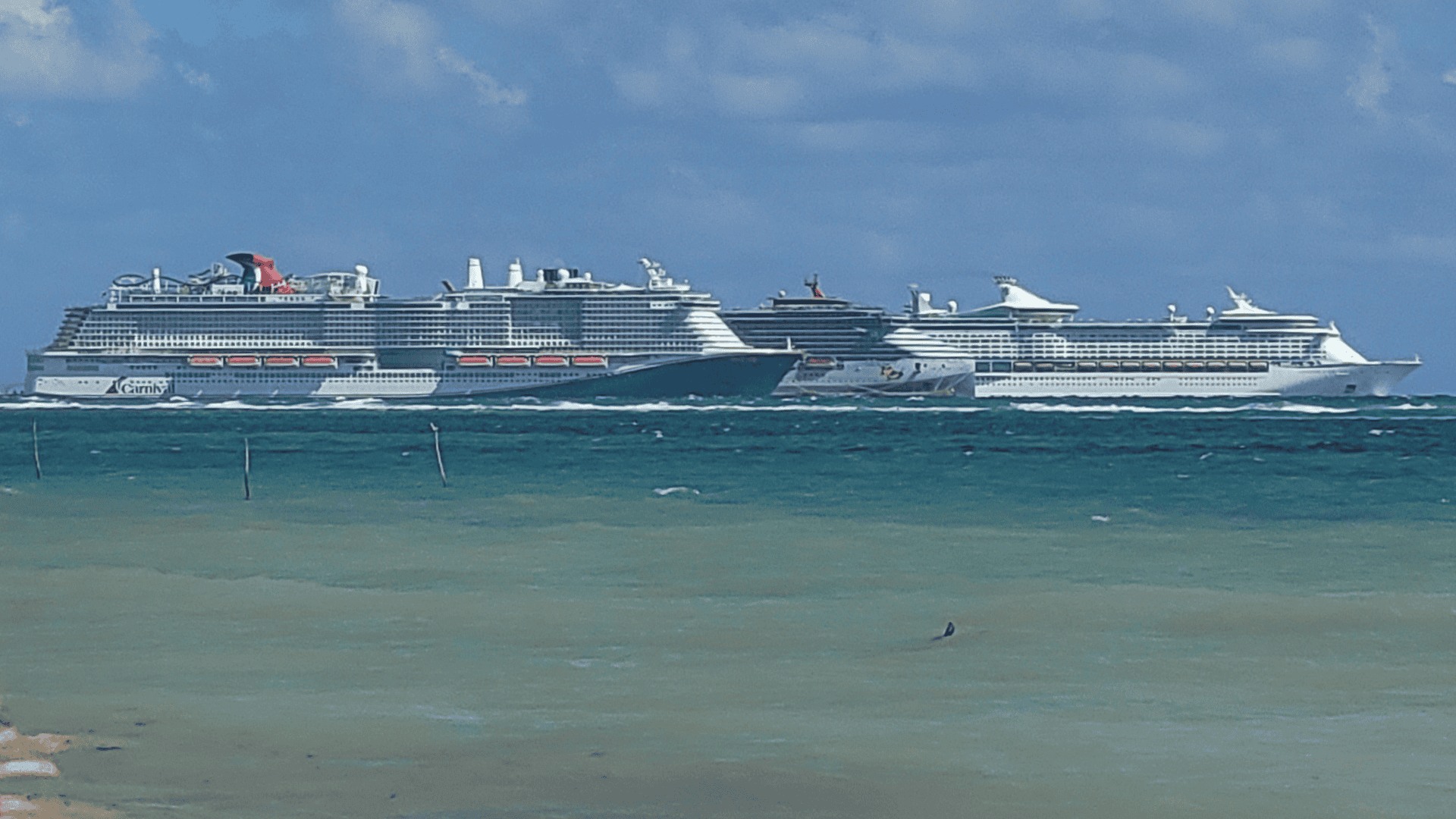 Cruise Ship Size Comparison: Mid-Size vs. Mega Ships